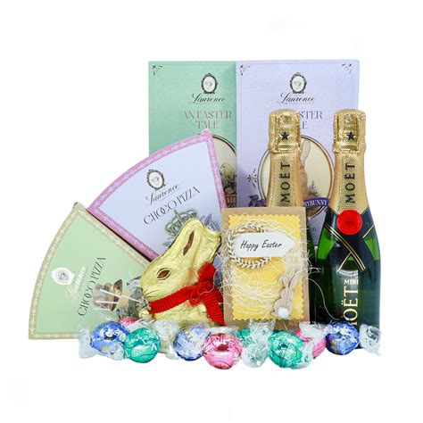 Подаръчна кошница за Великден с ръчно изработена картичка One T 22007