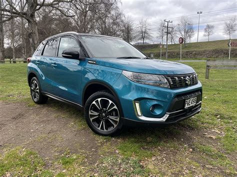 Suzuki Vitara 2023 Jlx Hybrid 2wd 14pt