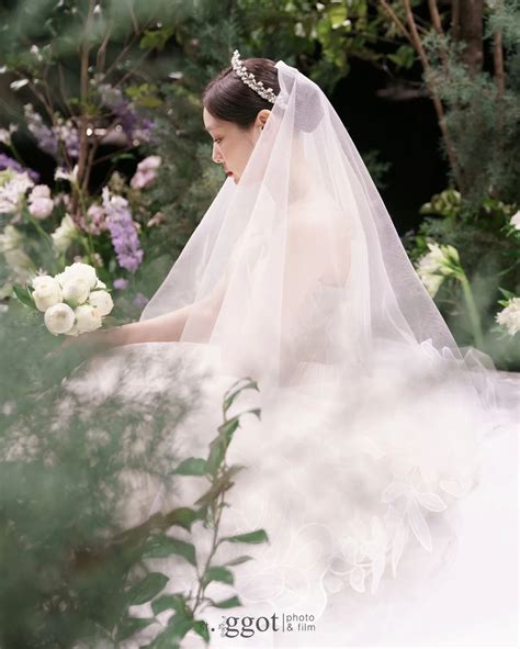 ‘♥고우림 김연아 “좋은 사람을 만나 미래를 약속 열심히 잘 살겠다” [인스타]