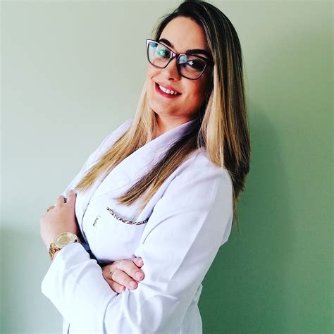 Dra Roberta Romaneli