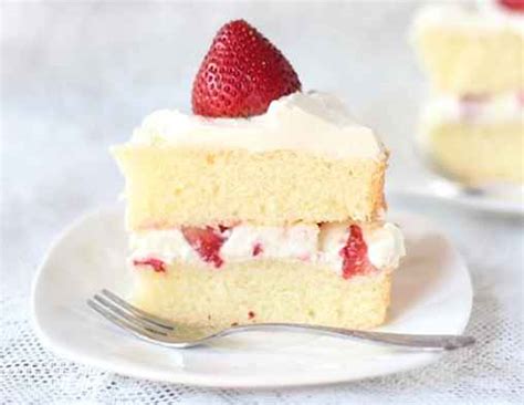 Bolo De Morango Japones Fiz Um Bolo De Morango Japonês Sem Glúten A