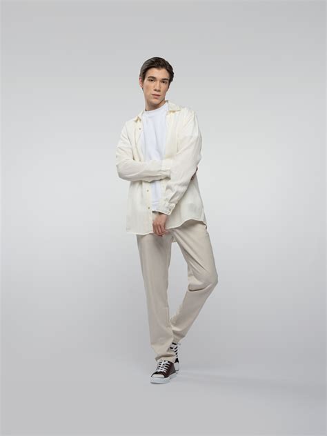 Ruslan K Quest Artists And Models