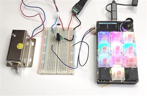 Lock Circuit Scrambled Number Security Keypad Adafruit Learning System Lock Circuit Scrambled Number Security Keypad Adafruit Learning System