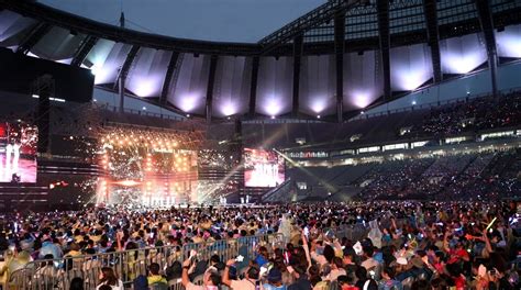 잼버리 콘서트를 축구 경기장에서…아레나급 공연장 없는 한국 한국경제