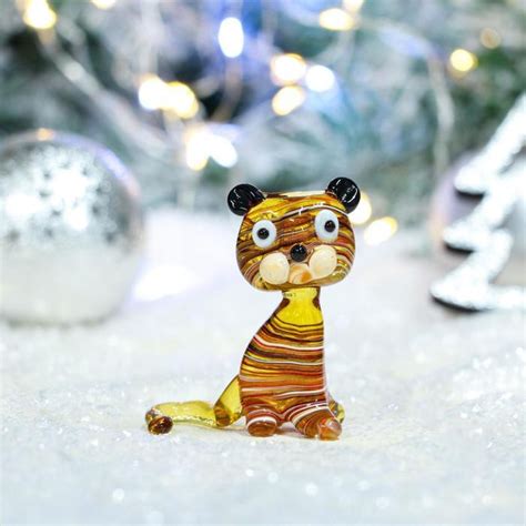 Фигурка стеклянная Тигр символ года 2022 5х3х6 см купить Сувенир по выгодной цене в