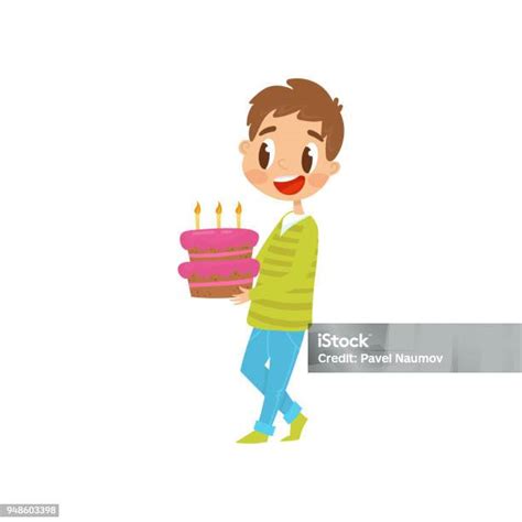 흰색 바탕에 생일 케이크 만화 벡터 일러스트 레이 션을 들고 귀여운 소년 귀여운에 대한 스톡 벡터 아트 및 기타 이미지 귀여운 날씨 남성 Istock