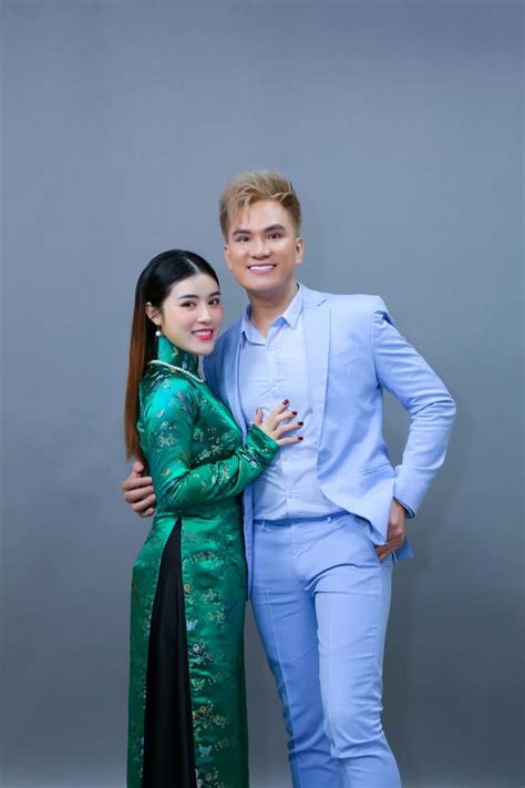 Lâm Chấn Huy Cát Xê 30 Triệu Mỗi Show Nhưng đưa Hết Cho Vợ Giữ