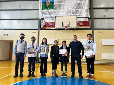 Бугат сумын Ерөнхий боловсролын сургуулийн ахлах ангийн сурагчдын дунд алтан хонх тэмцээн зохион