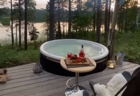 Астрологи назвали знаки Зодіаку на представниць яких чекають приємні сюрпризи та зміни в житті