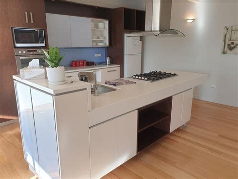 Best Solid Surface Vanity Tops For Bathrooms In Malaysia Azio International