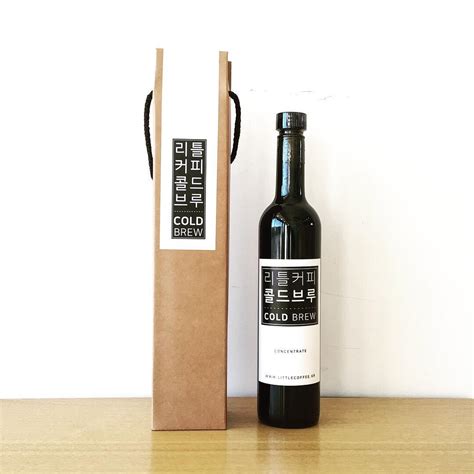 리틀커피 선물세트 리틀커피 콜드브루 선물세트입니다 소독한 병에 정성껏 추출한 콜드브루를 담고 Facebook