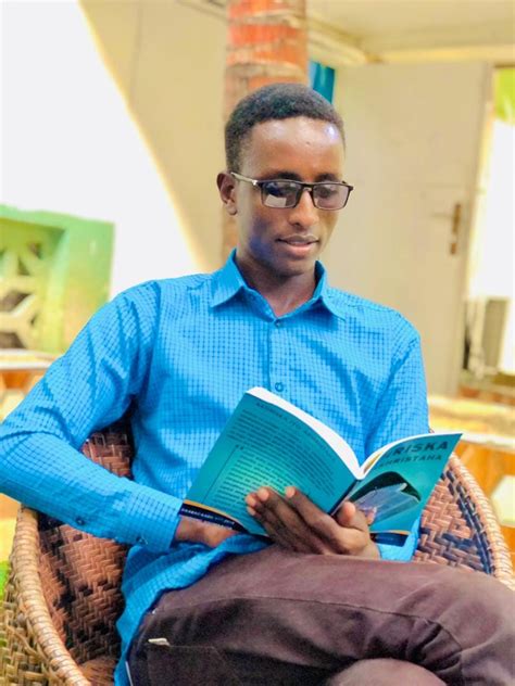 bulshawi hassan medium