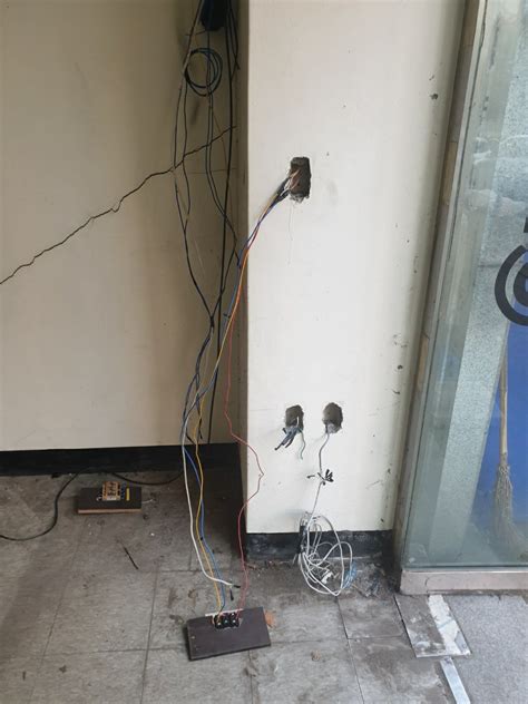 인천 부평구 삼산동 전선 정리 스위치 및 조명 콘센트 설치 경기도 김포시 고촌읍 비즈프로필