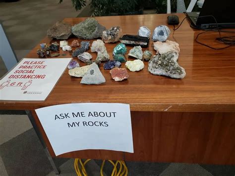 Love My Job Scrolller