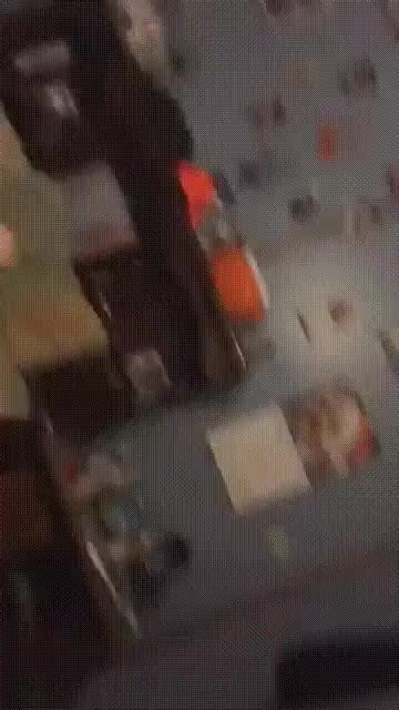 Scissor Me Scrolller