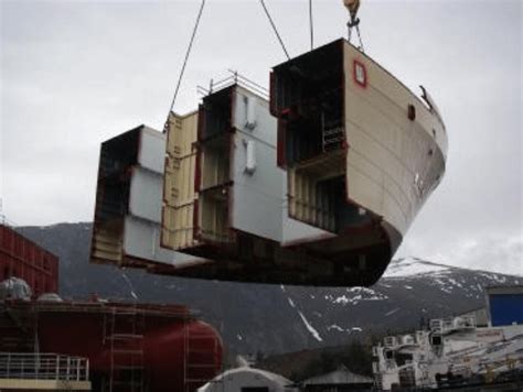 Concurrent Outfitting In Mega Blocks Download Scientific Diagram