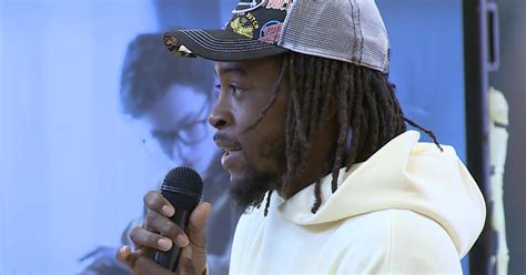 Keyshawn Davis Kicks Off Fight Week With Visit To Jacox Elementary School