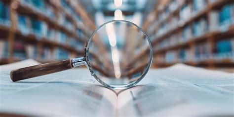 Efficient Search Algorithms In A Vast Knowledge Database Ensure Easy Access Concept Search