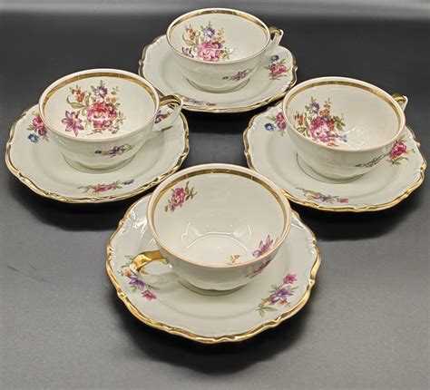 Набор из 4 чайных пар украшенных волнистым бортом и декором Мейсенский букет фарфор деколь