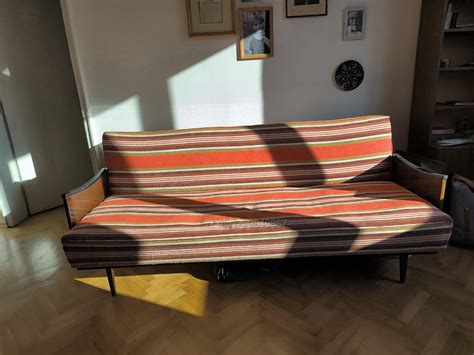 Диван Подарък Диван Мебели за дома и офиса София Само днес Раздавам диван Тъй като с