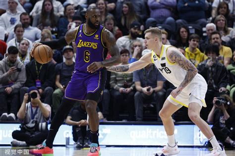詹姆斯3756浓眉2114 湖人加时险胜爵士迎4连胜体育央视网