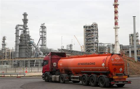 រុស្ស៊ីនឹង ហាម ការ នាំ ចេញ ប្រេង រយៈពេល ៦ខែ ដោយផ្តើមពីខែមីនា