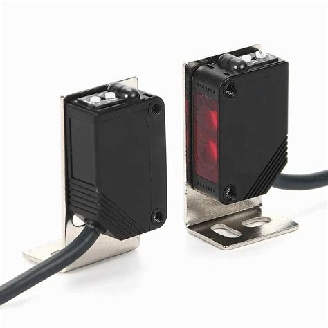 Through Beam Omron E3z Photoelectric Sensor At ₹ 800piece In