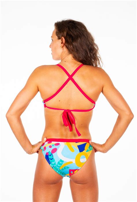 Z3r0d Woman Swim Top Expressive Resort
