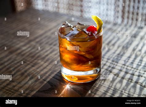 Champagne cocktail with cherry hi-res stock photography and images - Alamy
