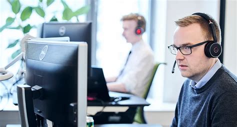 Marc Baasch Hos Abakion