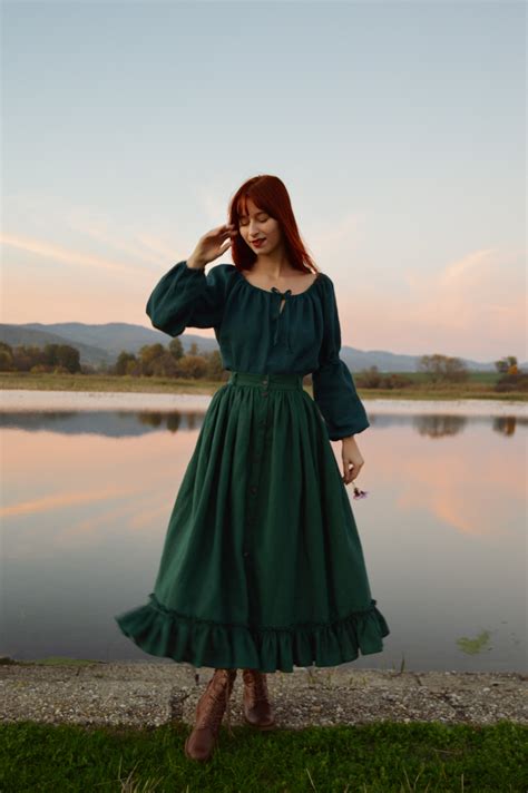 Isabelle Skirt Slovakmeadows