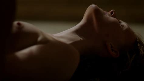 Nackte Isolda Dychauk In Borgia