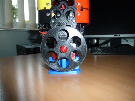 Alternative Wheel For The B Robot Openscad By David J Download Free Stl Model