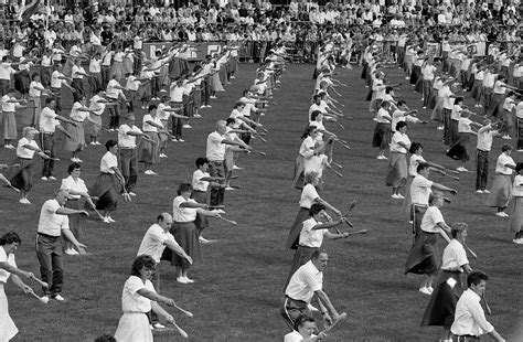 Ruim Veertig Jaar Lang Was Ed Van Alem Fotograaf Voor ‘de Gelderlander Soms Zelfs 24 7 Nu Na