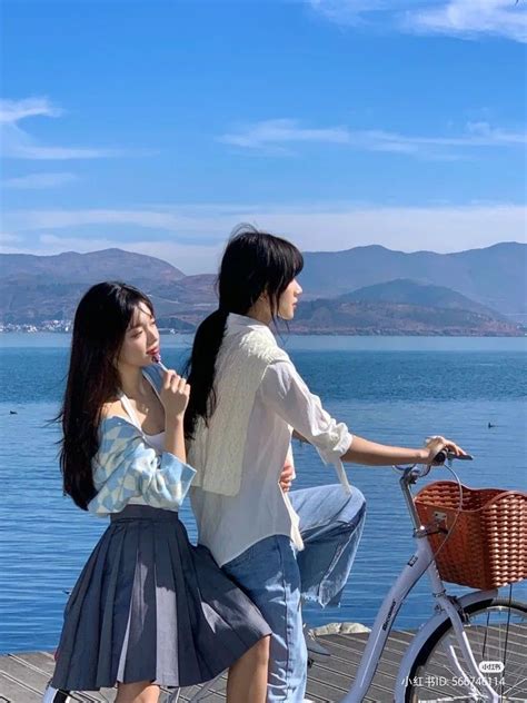 Pin By Kisb On References Couple Poses Reference Pose Reference