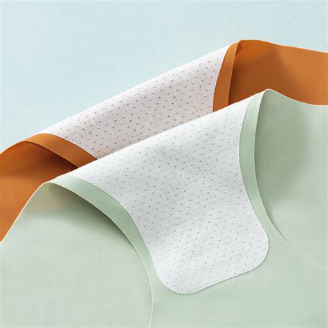MiiOW 아이스 실크 여성용 섹시 팬티 속옷 통기성 여자 란제리 팬티 부드러운 반바지 팬티 숙녀 여성 팬티 개 여성 속옷