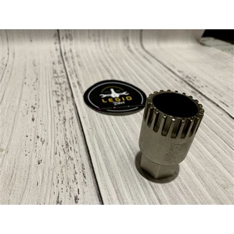 Jual Kunci Bb Bottom Bracket Removal Tool Alat Kunci Pembuka Bb Bottom Bracket Taiwan Shopee