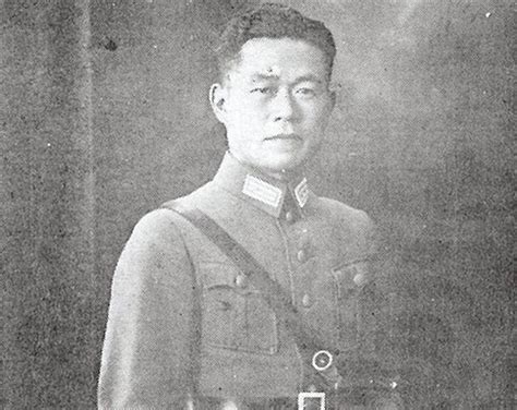 邱清泉被击毙后，六子女命运各异，一子留大陆娶袁世凯后代叶国渭生活工作