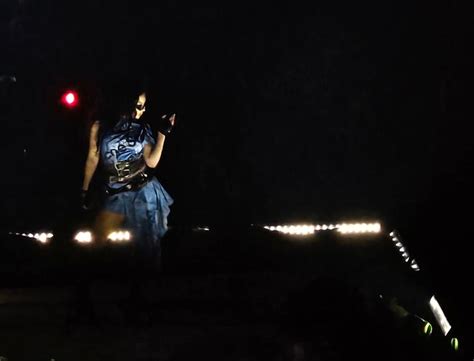 A Brat Night In Detroit Charli Xcx Troye Sivan Kick Off Sweat Tour