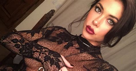 [포토] 아리아니 셀레스티 가슴은 가려요~