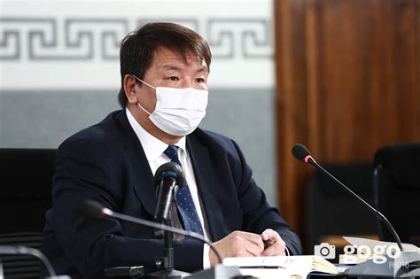 Сонгуулийн Ерөнхий хороо шуурхай хуралдаж байна