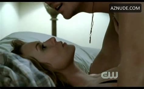 Hilarie Burton Underwear Scene In One Tree Hill Aznude
