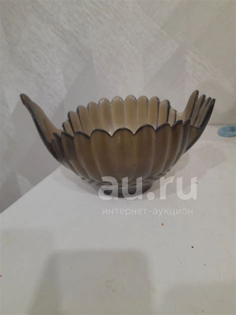 Салатница — купить в Красноярске Состояние Б у Тарелки блюда салатники на интернет аукционе