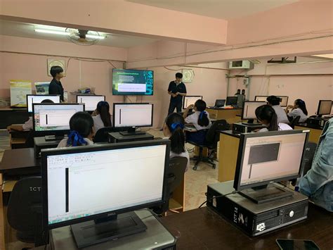 โครงการเสริมทักษะการเขียนโปรแกรมภาษา C พื้นฐาน สำหรับนักเรียน ชั้น ม 5 และ 6 โรงเรียนทาขุมเงิน