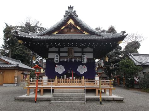 社 殿 伊砂砂神社