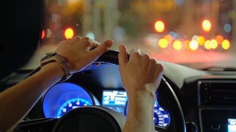 Пиян и без книжка зареди без да плати на бензиностанция Nova