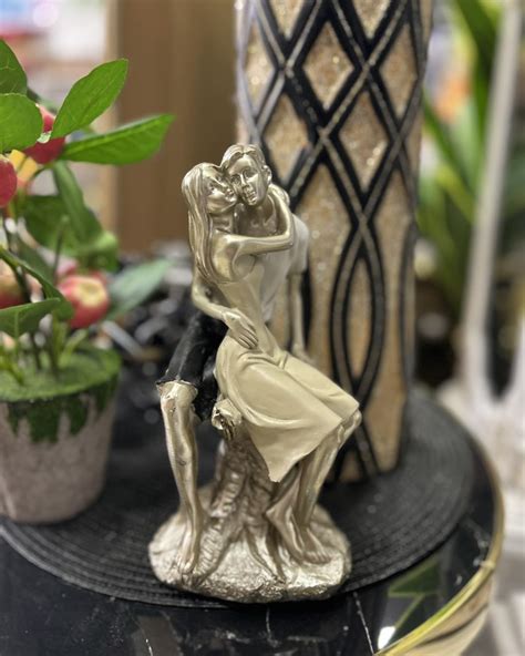 როიალ ჰოუმ • Royal Home Added A როიალ ჰოუმ • Royal Home