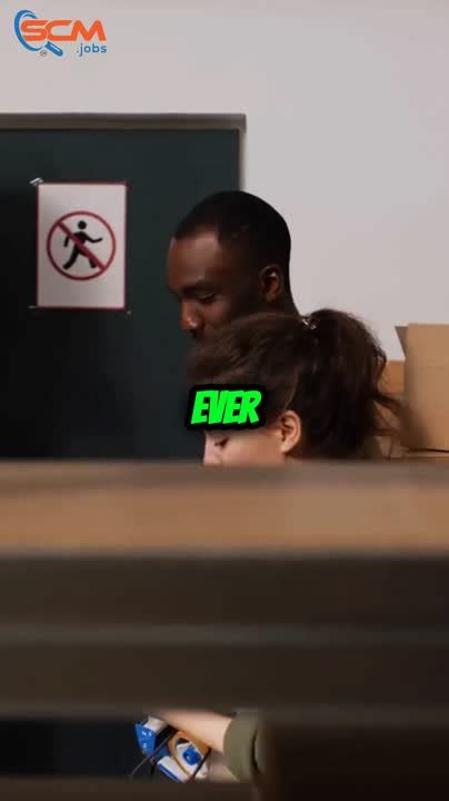 Supply Chain Management Jobs On Linkedin Warehouse Logistics Warehouse Procurement