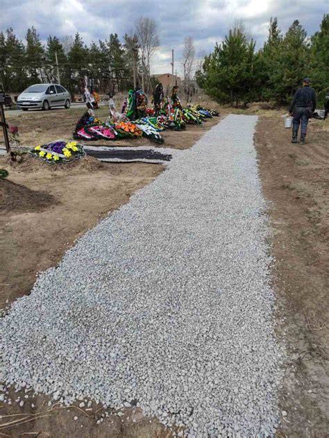 У Полтаві загиблих військових планують ховати на Затуринському