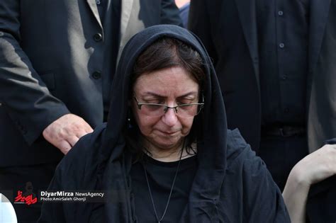 مراسم تشییع و خاکسپاری پیکر هوشنگ ابتهاج؛ سایه آرام گرفت